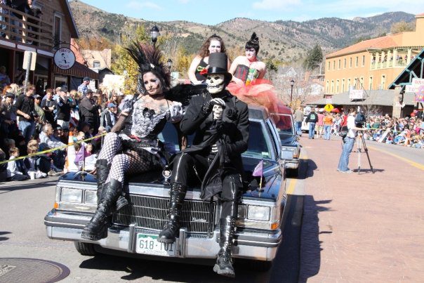Featured Festival: Emma Crawford Coffin Races in Manitou Springs ...
